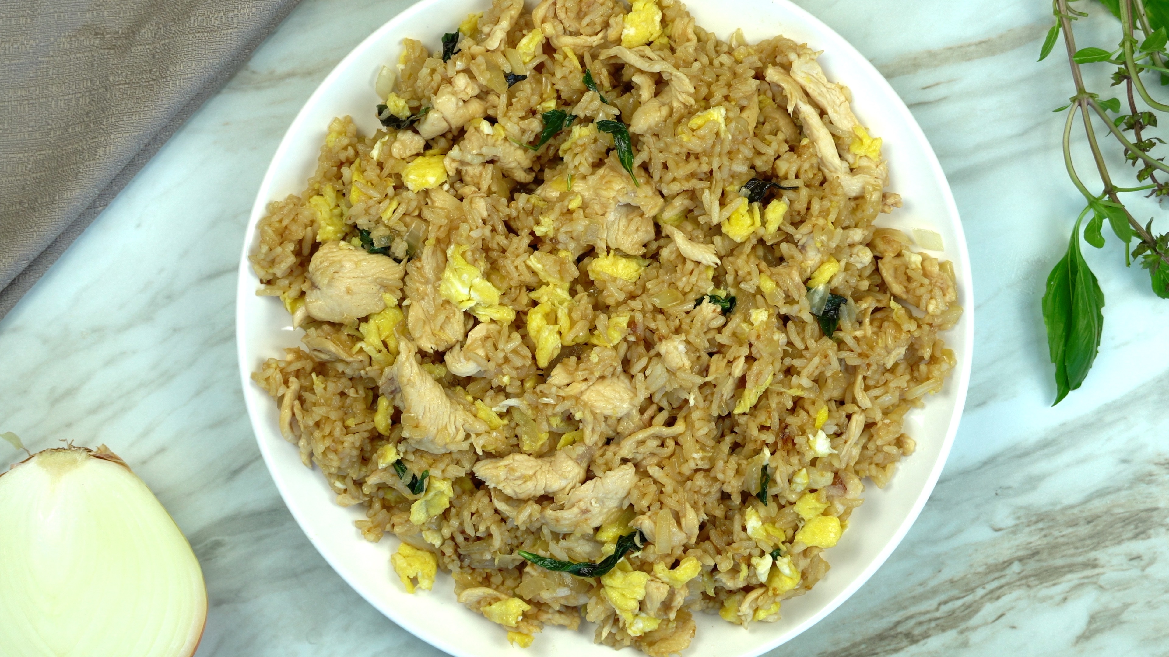 Thai Basil Chicken Fried Rice – EatFoodlicious
