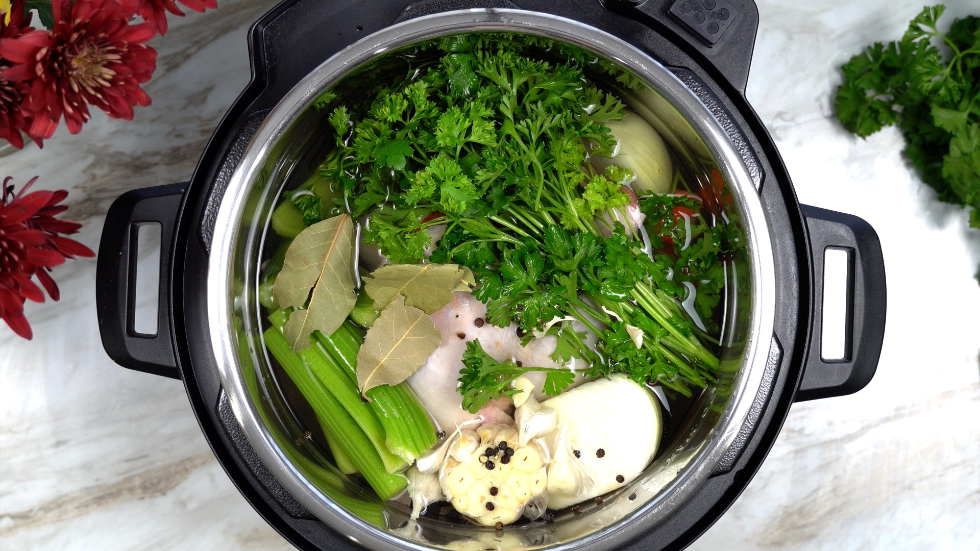 Instant Pot Chicken Broth - EatFoodlicious