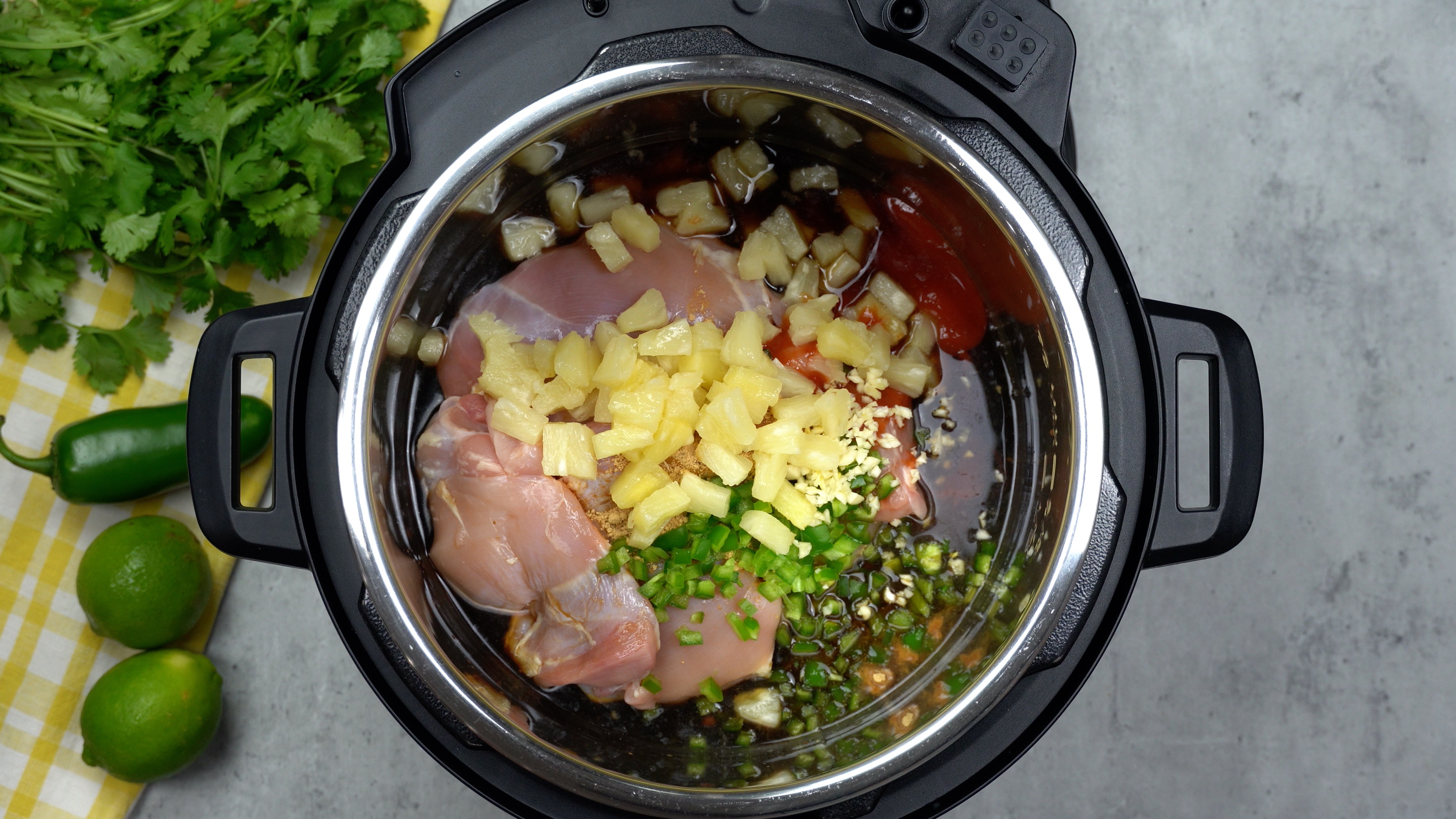 Hawaiian Chicken (Instant Pot/Slow Cooker) - EatFoodlicious