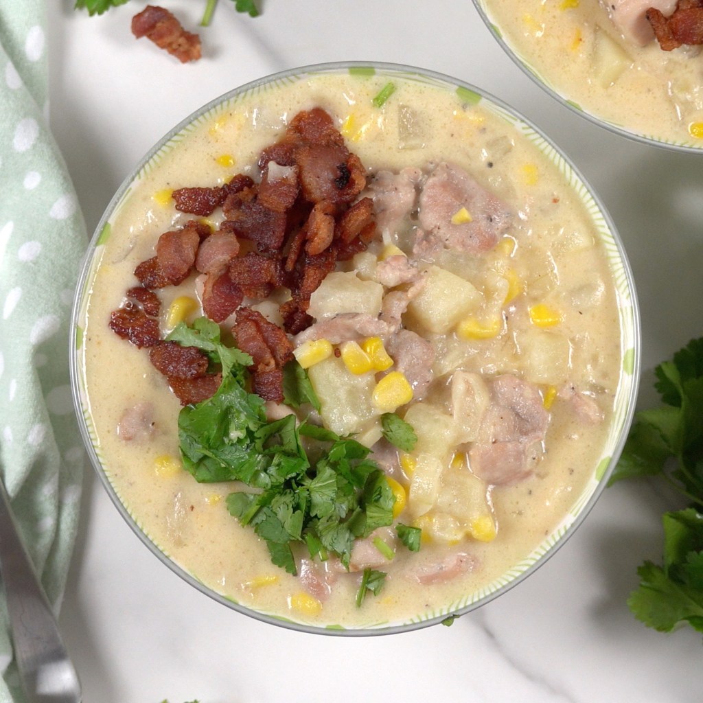 Creamy Chicken & Corn Chowder - EatFoodlicious